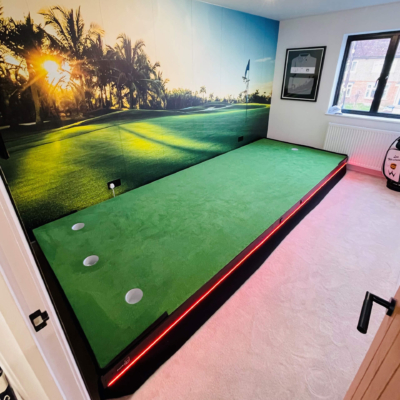 PuttAWAY Pro Platform - Adjustable Putting Platform